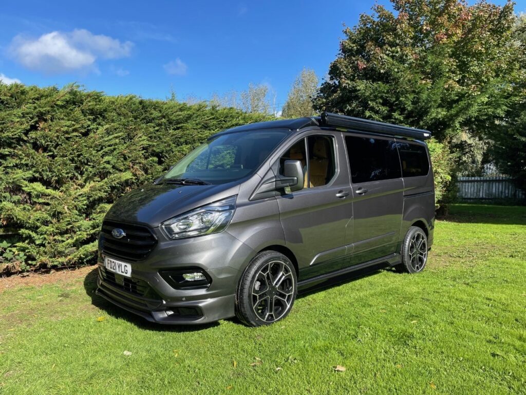 Ford Transit Custom Limited 2021 - Manual - MAY | Woodstock Campers