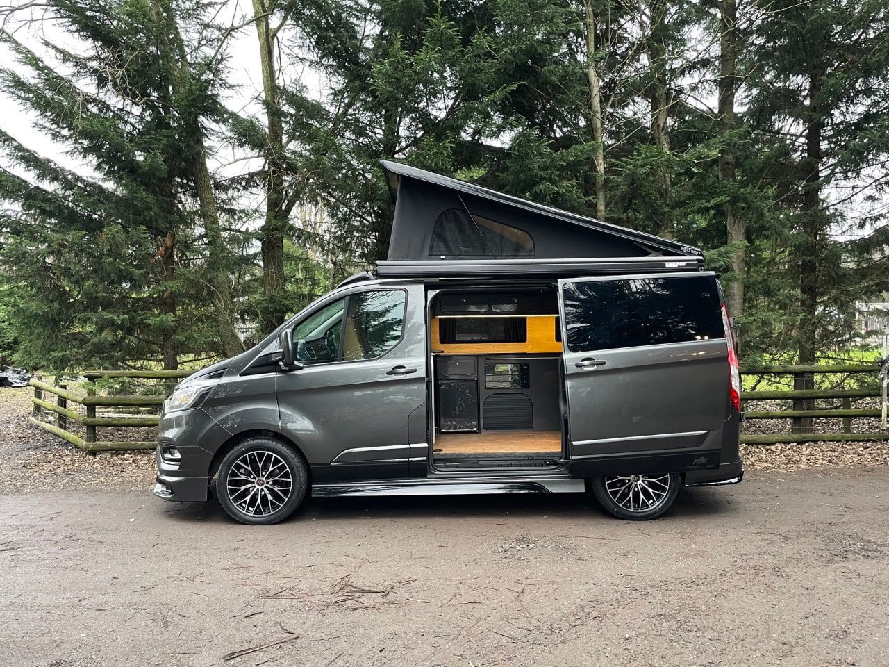 Ford Transit Custom Limited 2019 - Manual | Woodstock Campers